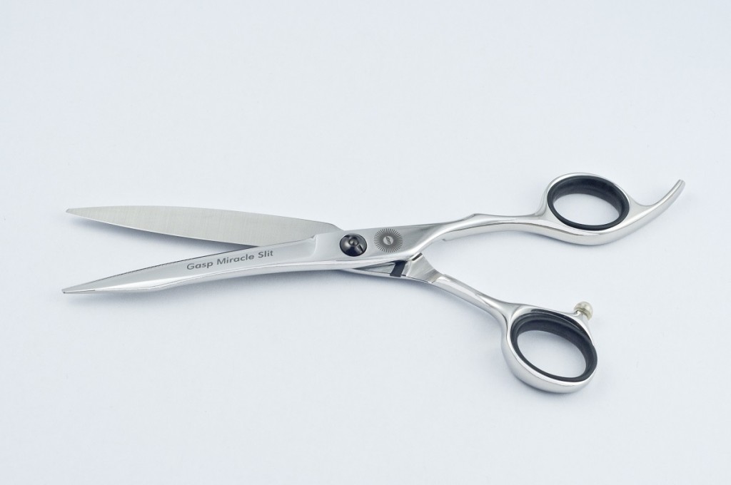 Miracle Slit – Gasp Scissors